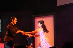 (UPDATED! More pix!) Nanay Dionisia steals the thunder at Pacquiao ...